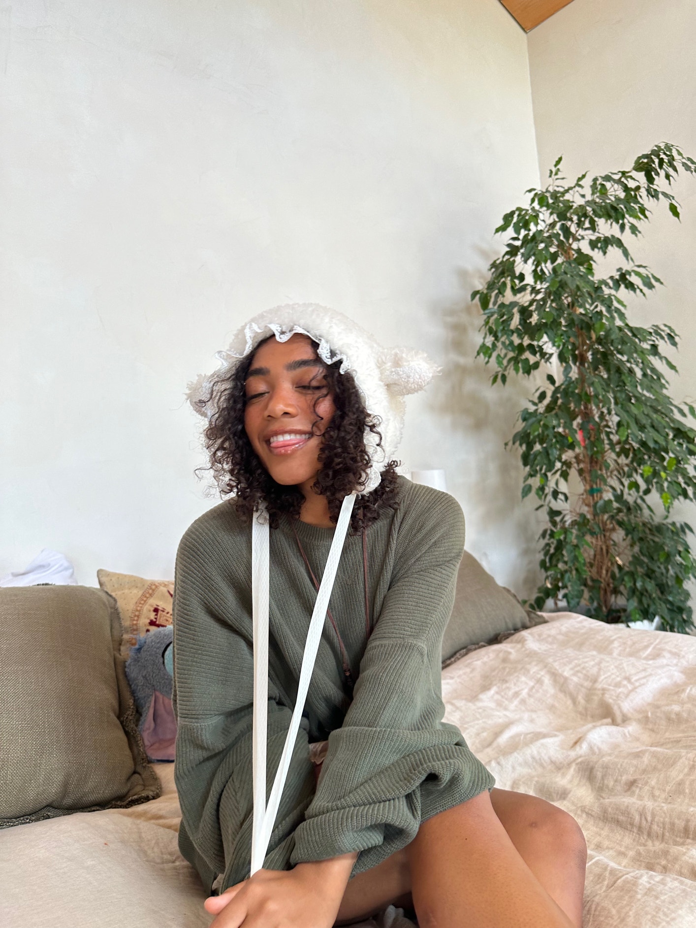 UMI 커뮤니티 포스트 - new sleep meditation out now on the UMI app 🧘🏽‍♀️😴🫶🏾💗 i ...