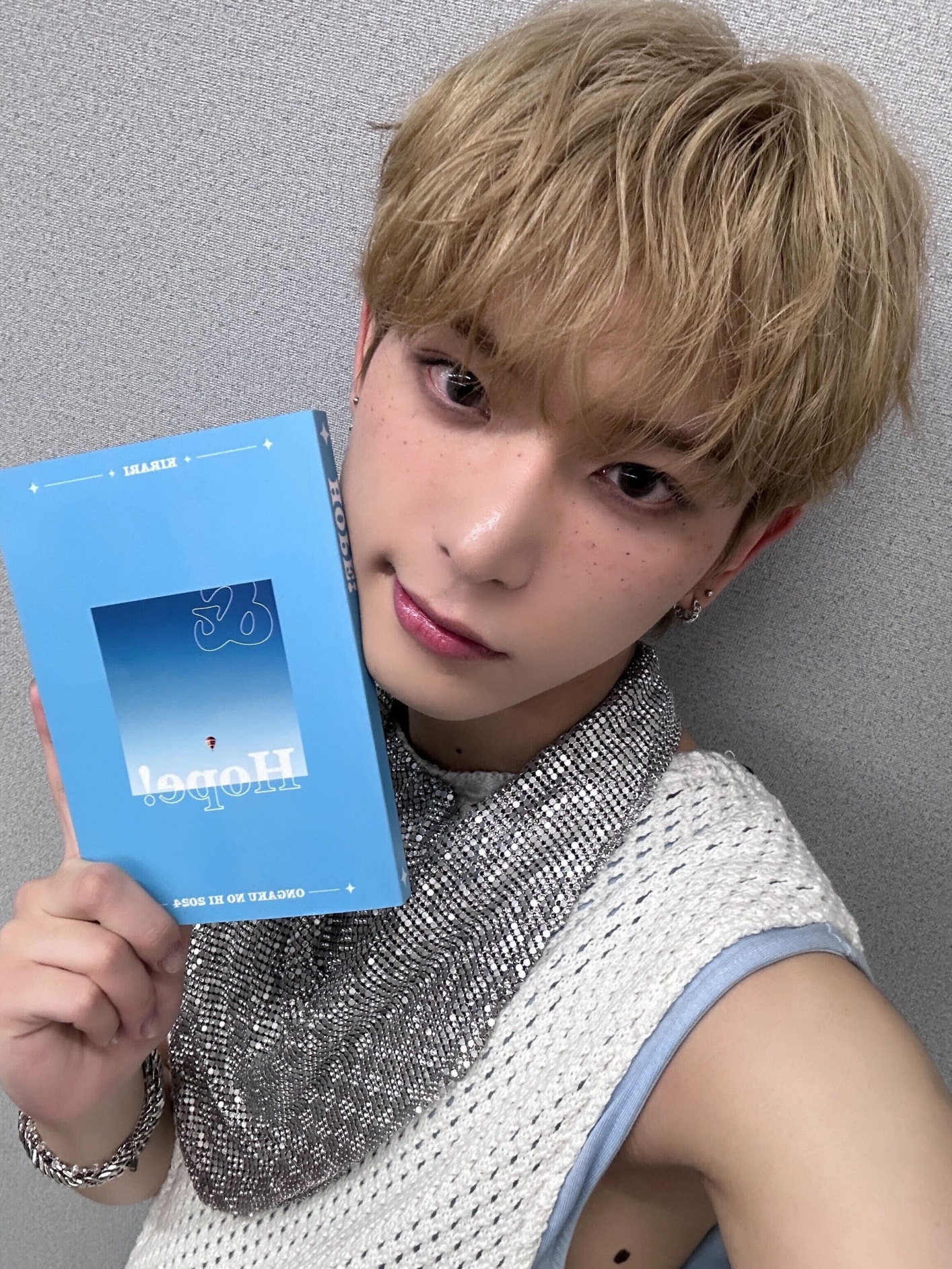 &TEAM Community Posts - 【보고】 왕자님이 금발이 되었습니다👱🏻‍♂️ - HARUA