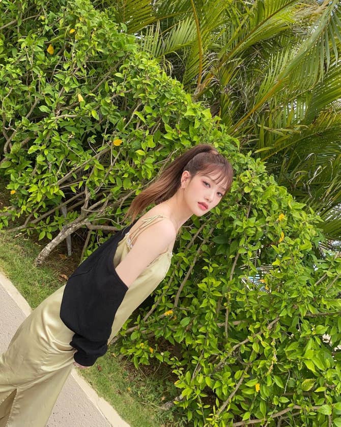 fromis_9 Community Post - 122 syeon time ~ 220714 Seoyeon Instagram ...