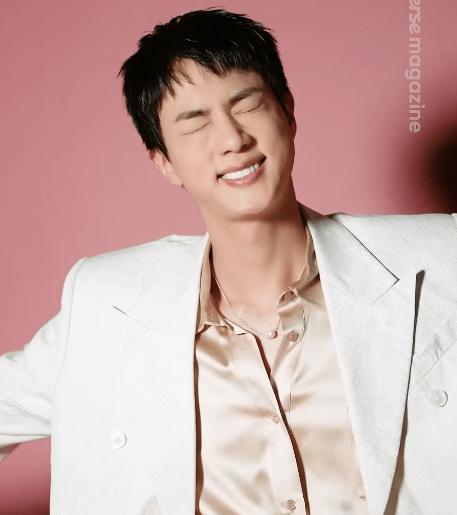 Bts Community Posts ð Jin Time ð 倧奜ããªãžã³ããâ¡ ããšå°ã ããããã ãð äœèª¿ã¯ ã©ãã§ããïŒ ããª