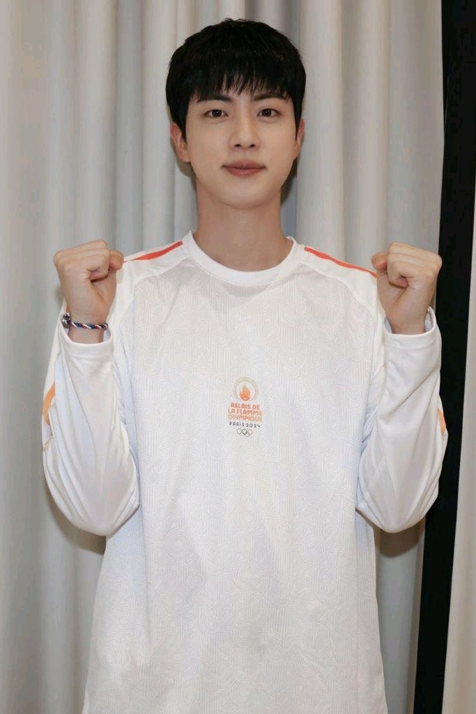 BTS Community Posts - porque eres tan hermoso 💜😍