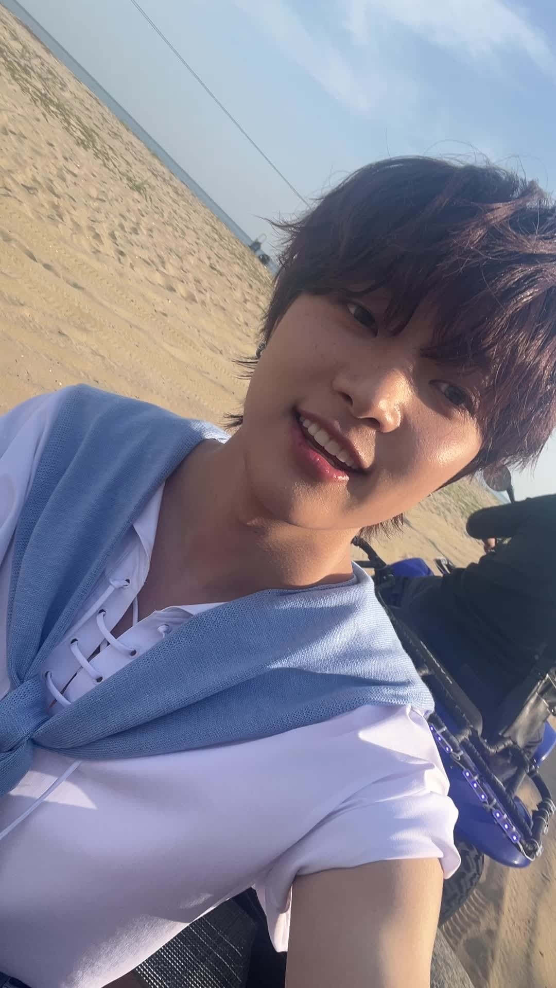 &TEAM Community Post - 🛥️🏖️ - EJ