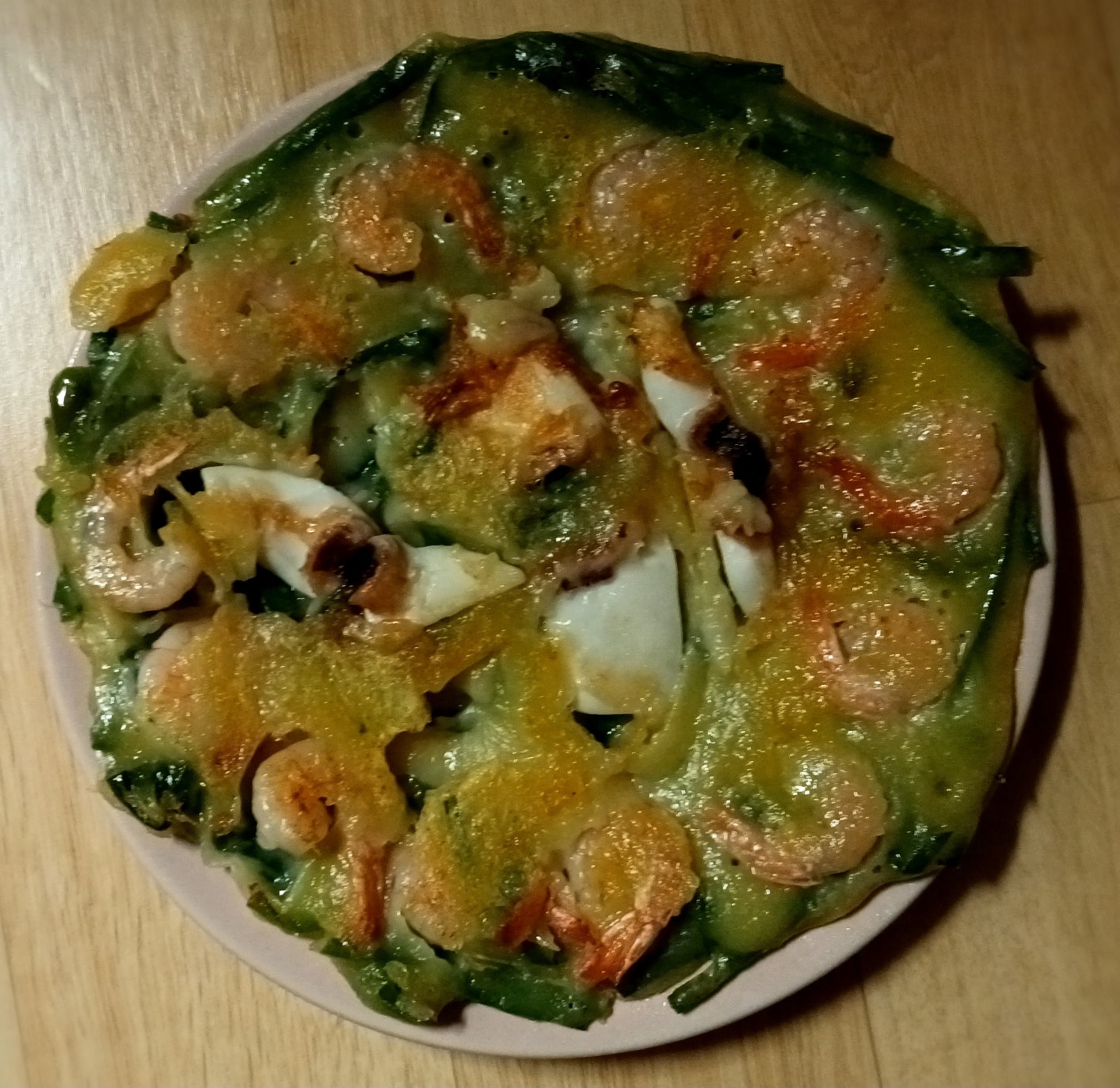 Hwang Min Hyun Community Posts 비오는 주말에 맛나것 많이 드셔나요 오늘도 해피하게 보내는 밤 되세요 비도 내리고 했어 부추 해물전 해봤어요