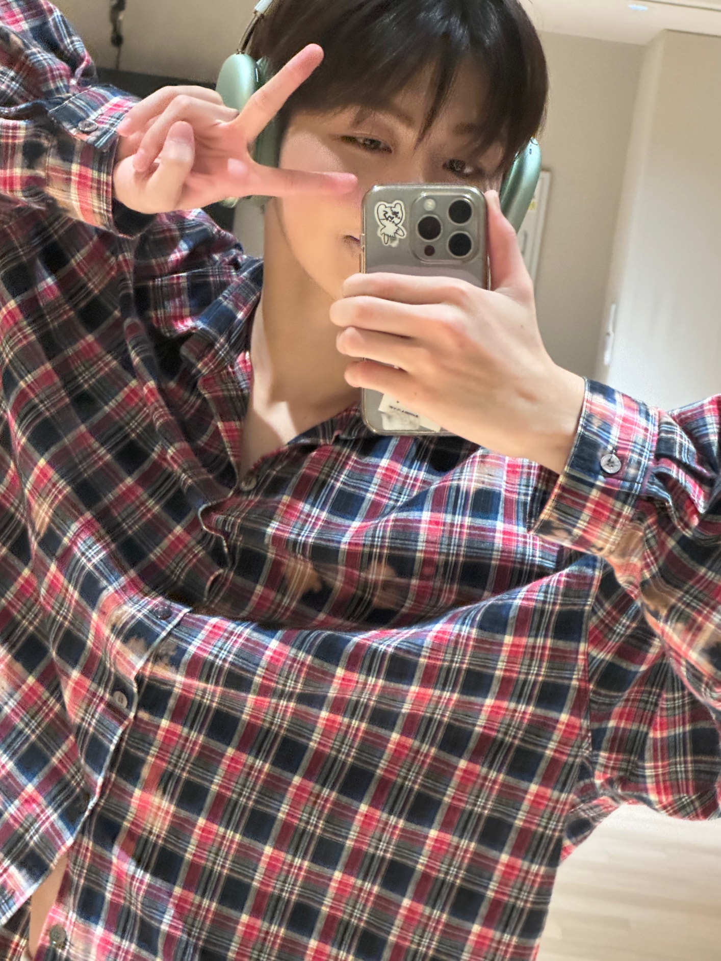 Tws Community Post 비오는날에는 사과 한입 깨물면 기분이 좋거든예~🍎🐌🌧️🍏 비오는 날 듣기 좋은 곡들이랑