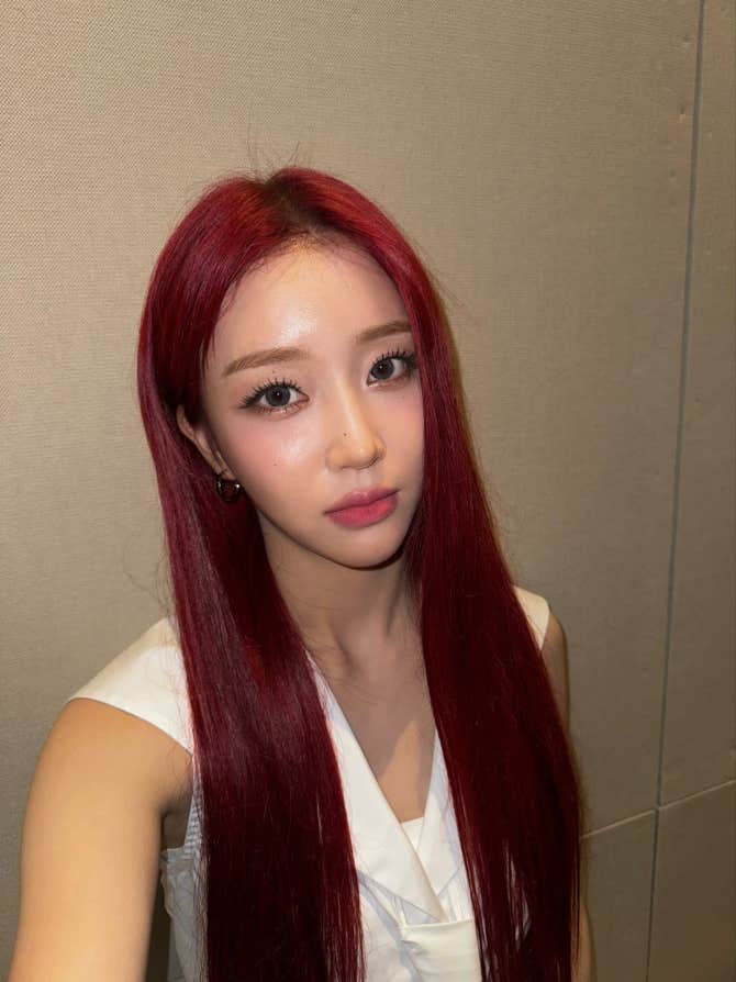 Stayc Community Posts 오늘은 후면셀카 우리 스윗들 오늘 이제 진짜 막방인데 치아땡 활동 정말 고마웠어요