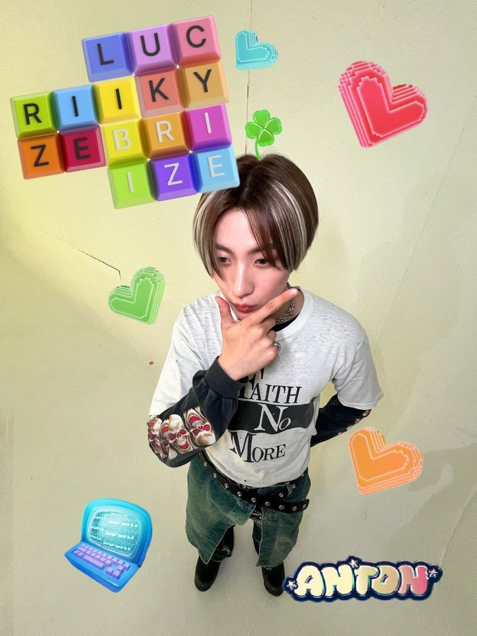 RIIZE Community Posts - hey wassup 😎 - ANTON