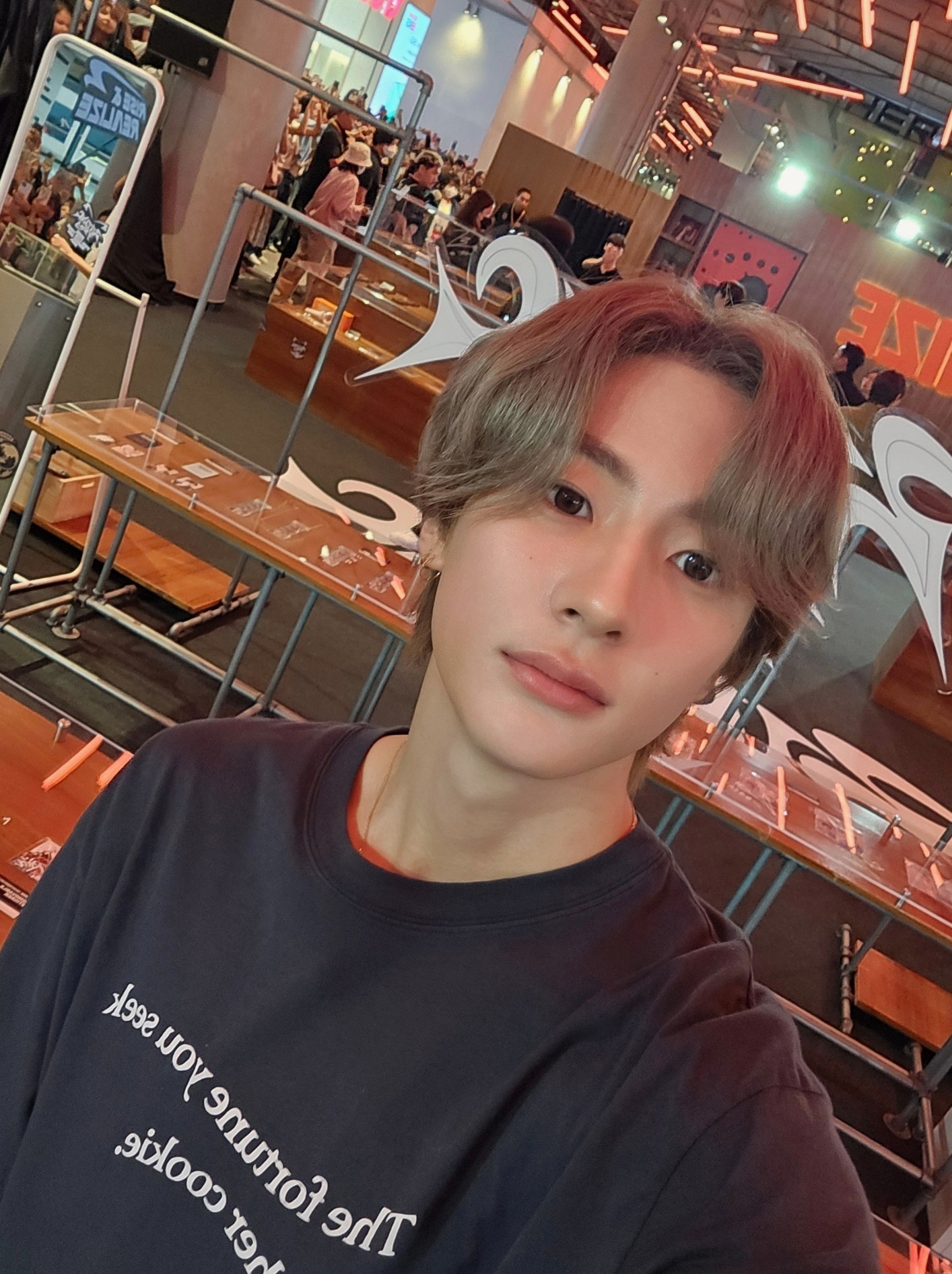 RIIZE Community Post - 🧡เจอกันพรุ่งนี้ BRIIZE! น้องข้าว กลับมาเมืองไทย ...