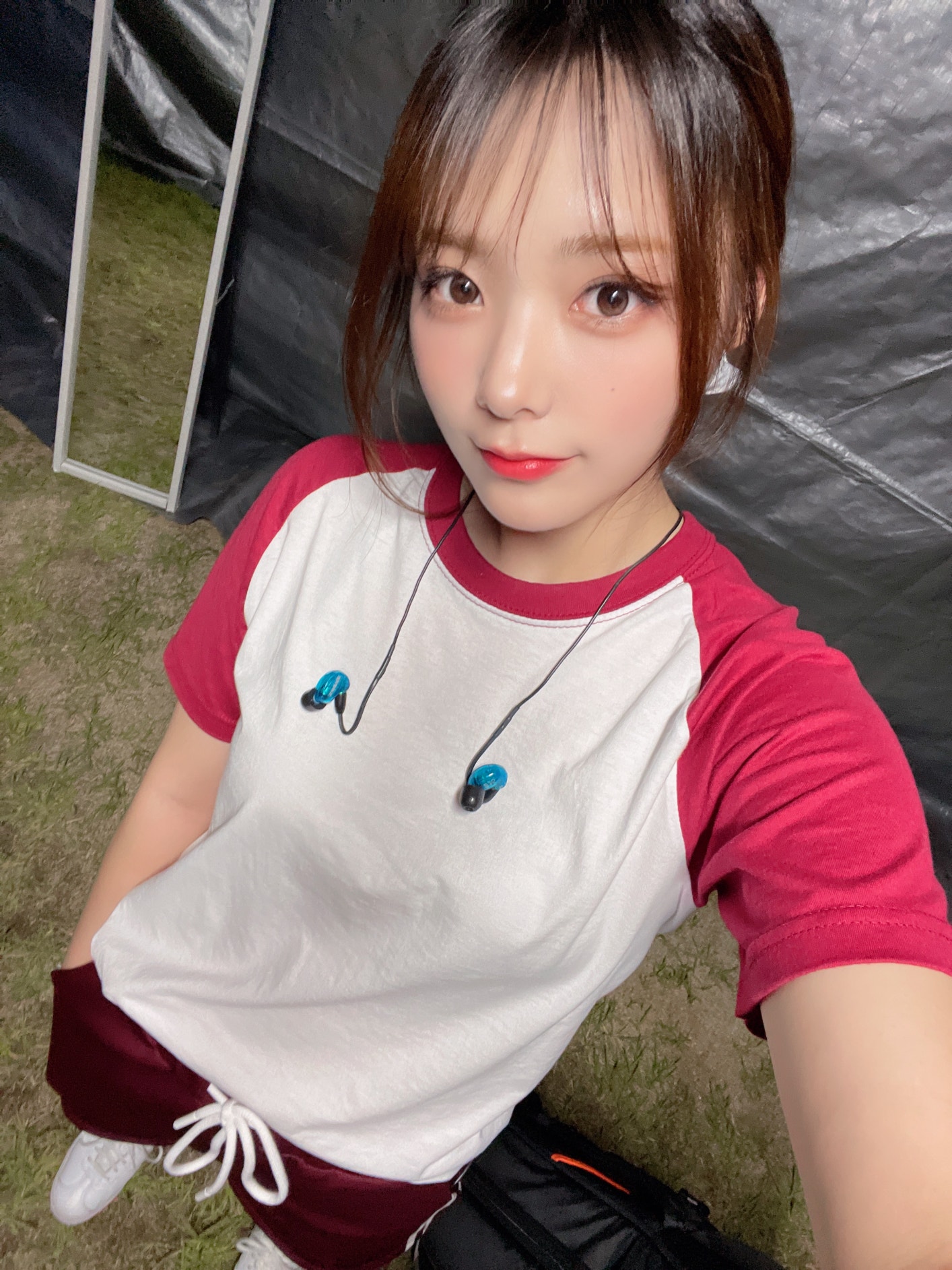 Qwer 커뮤니티 포스트 ️ 안동 K Pop 콘서트 ️ 멀리까지 와줘서 너무 고맙구 오랜만에 하는 공연에 많은 응원 보내줘서