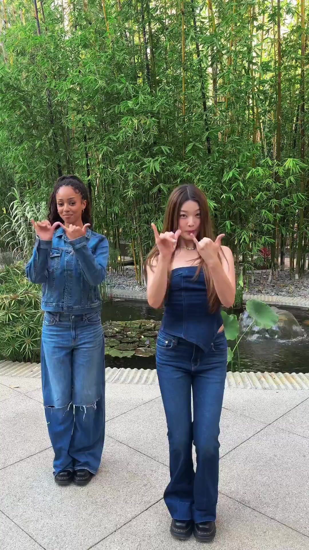 Weverse KATSEYE Media - one more time for Touch 😘