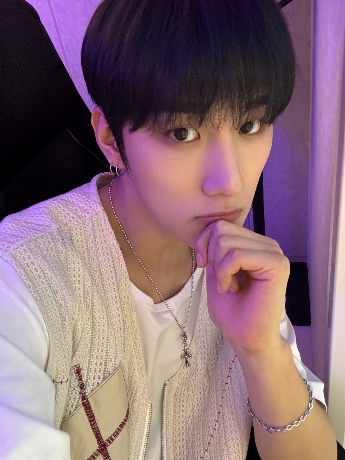 TIOT Community Post - 😗 - KIM MIN SEOUNG