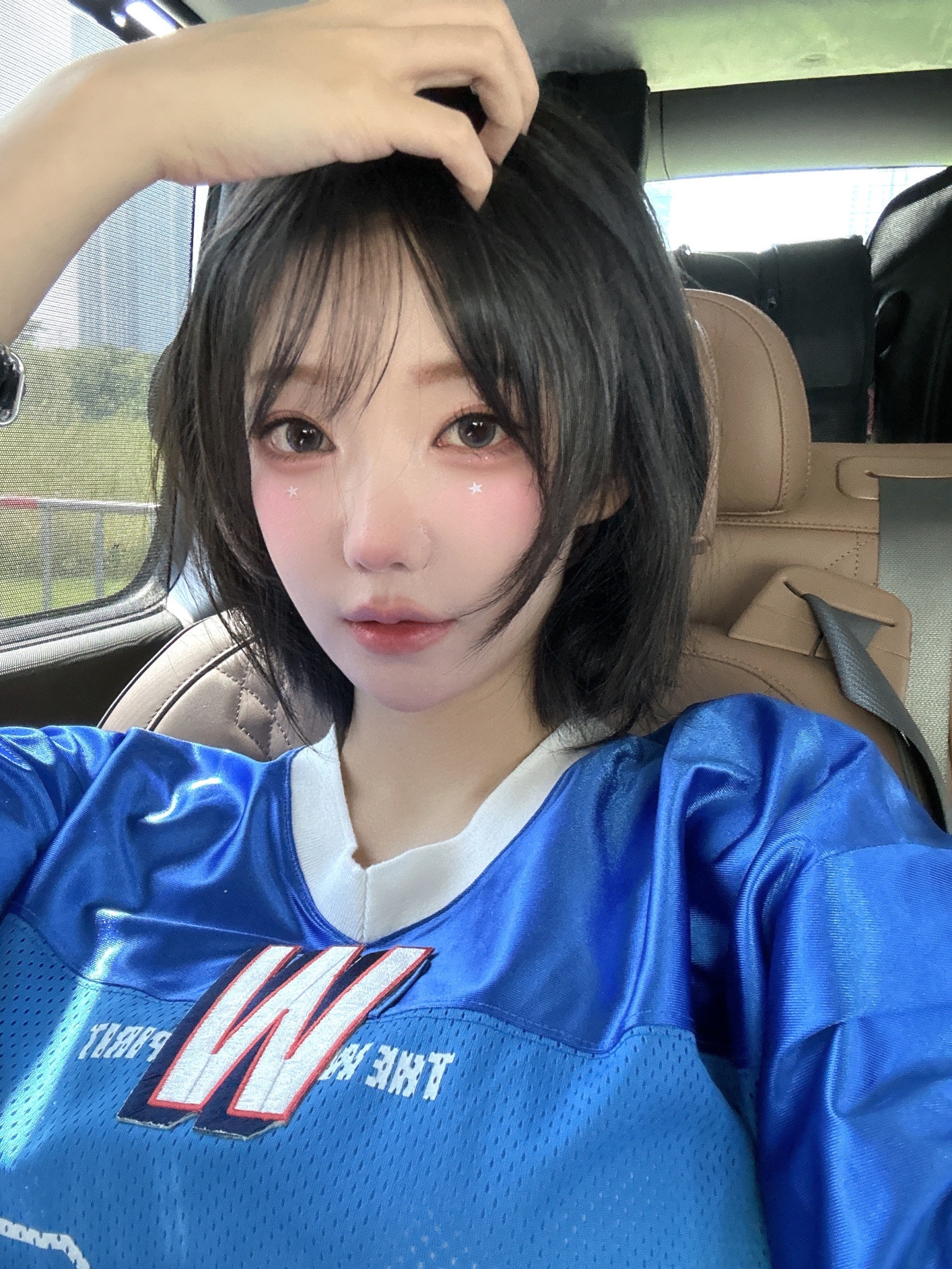 Qwer 커뮤니티 포스트 2024펜타포트 멤버들과 울다웃다 함께 여름을 보내고 드디어 기대하고 고대하던 무대를 잘