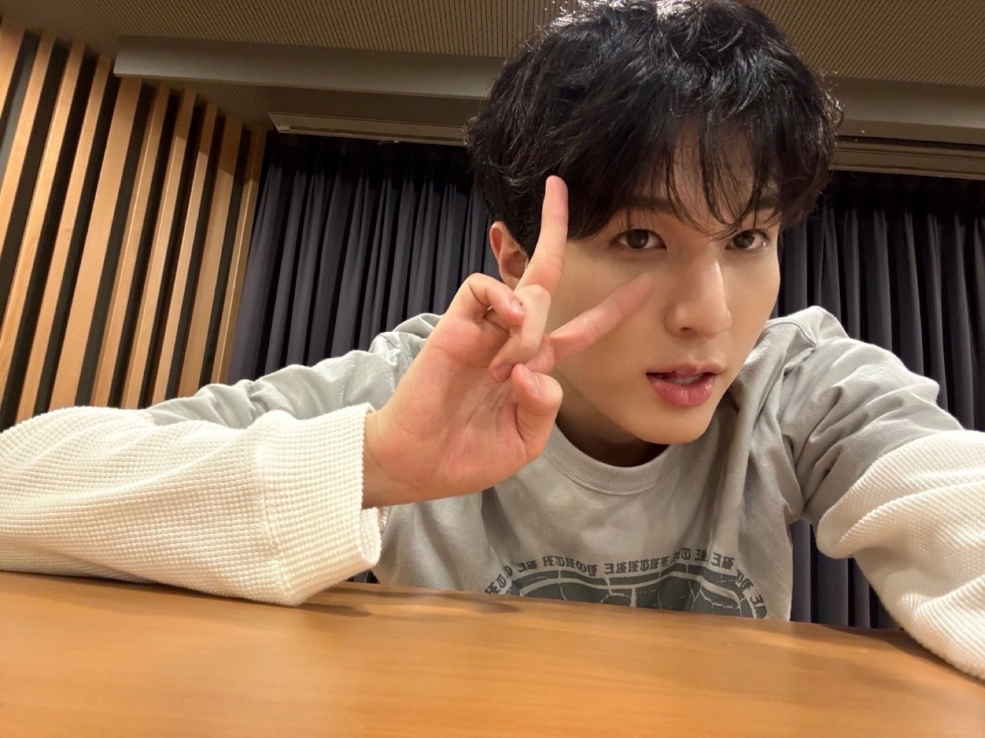 WHIB Community Post - 앤드 다녀올게!! - UGEON