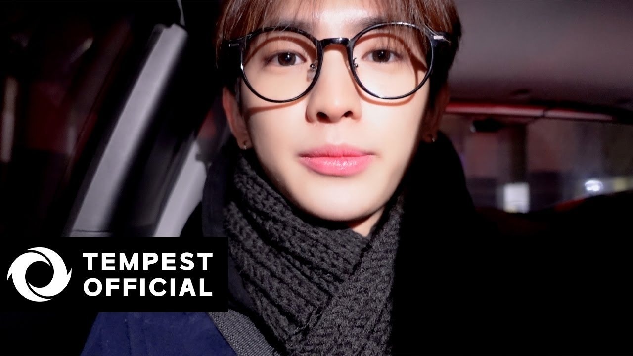 Weverse TEMPEST Media - [TPST LOG] 🐻 LEW's Holiday｜문방구집 막내아들의 설날 브이로그 (🍚밥 잘 먹기, 🦕아바타 2🎬, 전시회🧸)