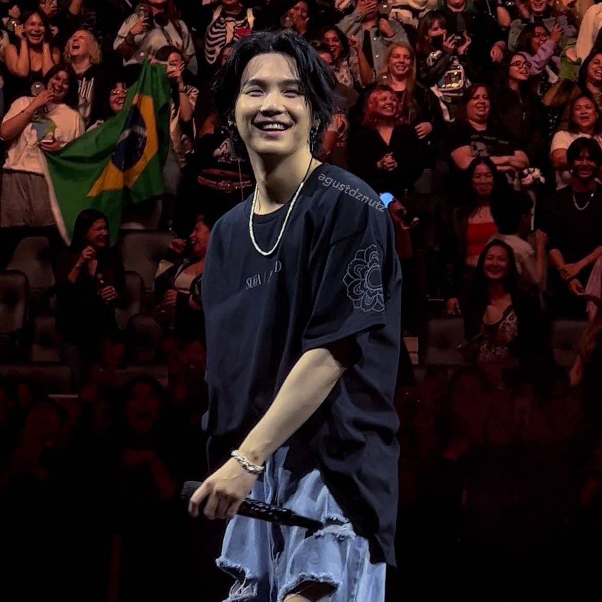 BTS Community Posts - Armys clear the searches !!! suga producer suga ...