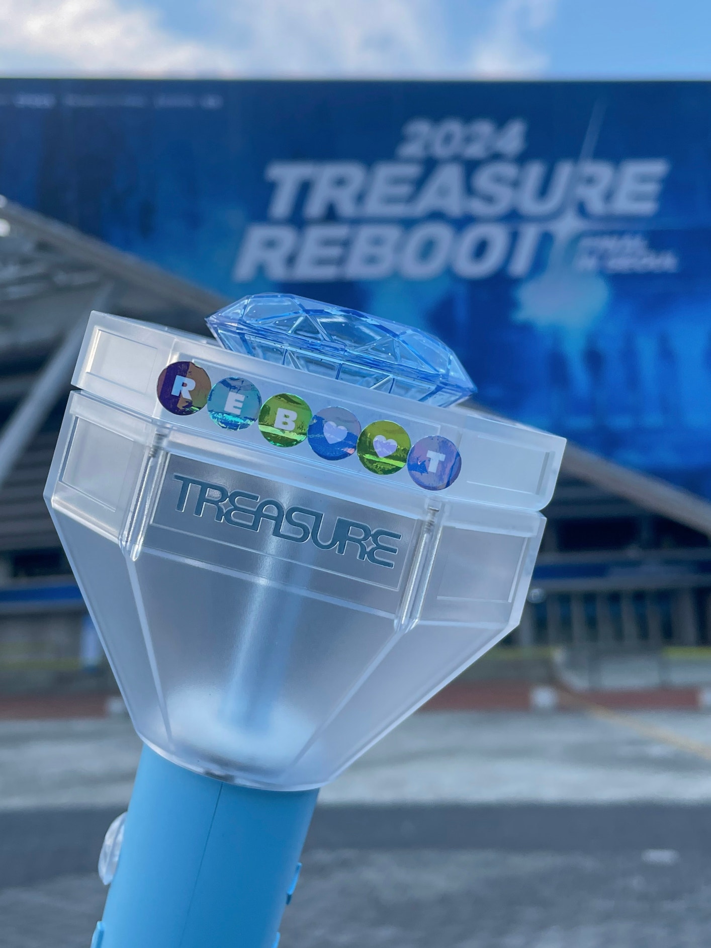 TREASURE Community Posts - 🩵2024 TREASURE RELAY TOUR [REBOOT] FINAL IN ...