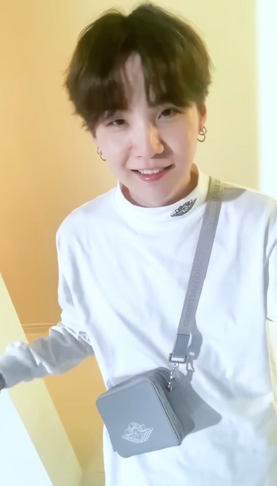 BTS 커뮤니티 포스트 - 🖇️BANGTANTV 🖇️weverse 윤기 씨 안녕하십니까?⋆·̩͙𓂃𓈒𓏸︎︎︎︎ᵕ̈🎐 🔆 ...