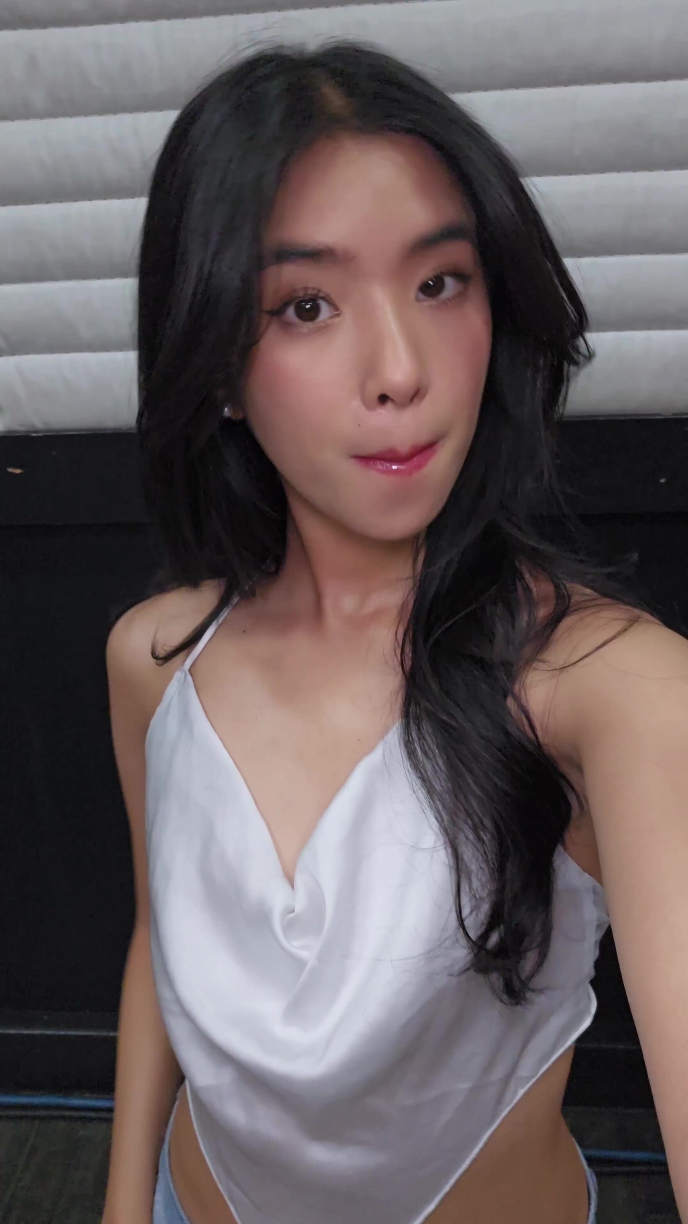 위버스 KATSEYE Media - touch with sunchip ☀️