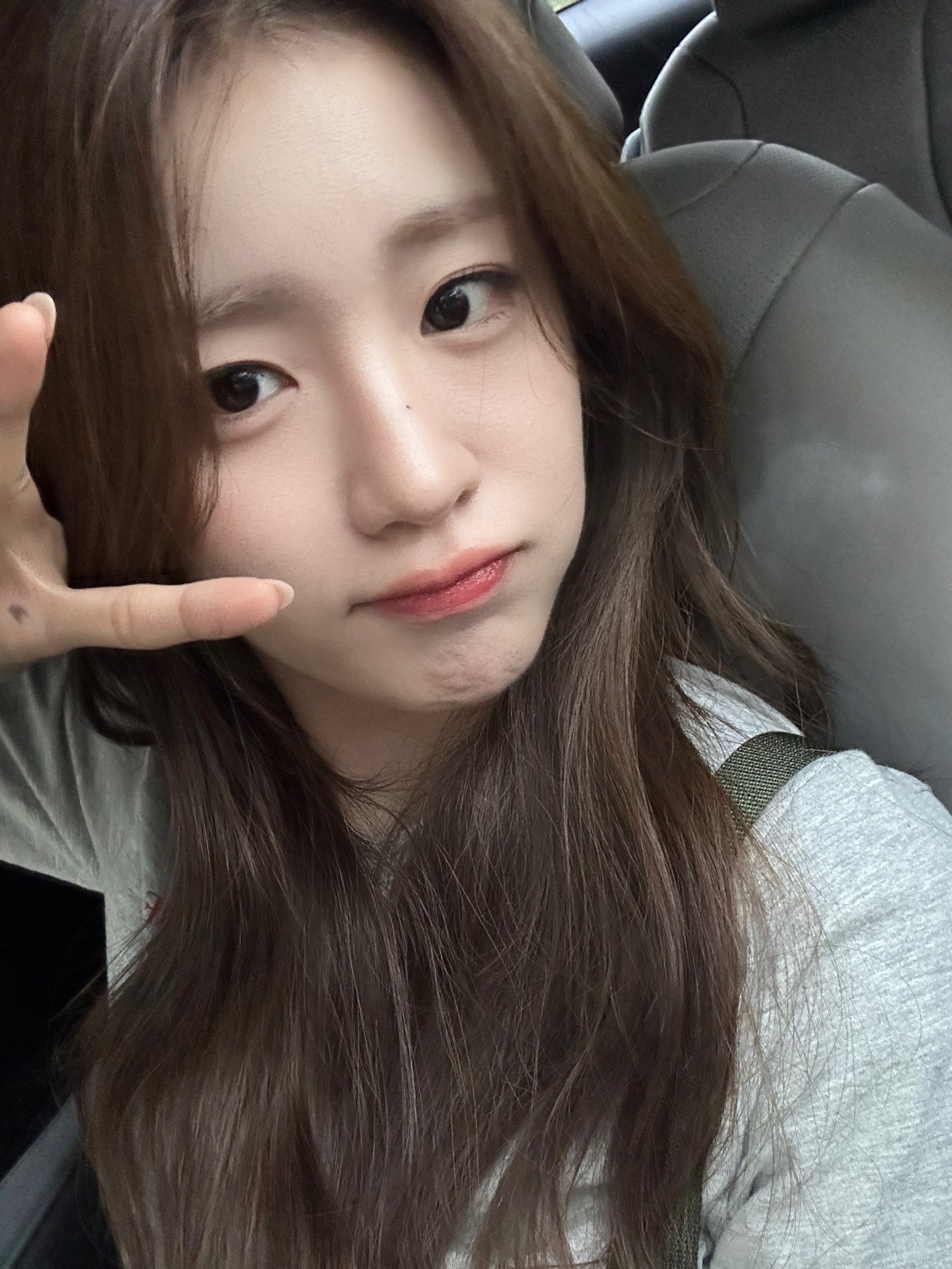 Wooah Community Post 8월 마지막 주도 힘내보시죠😼💕 월욘티잉 Wooyeon
