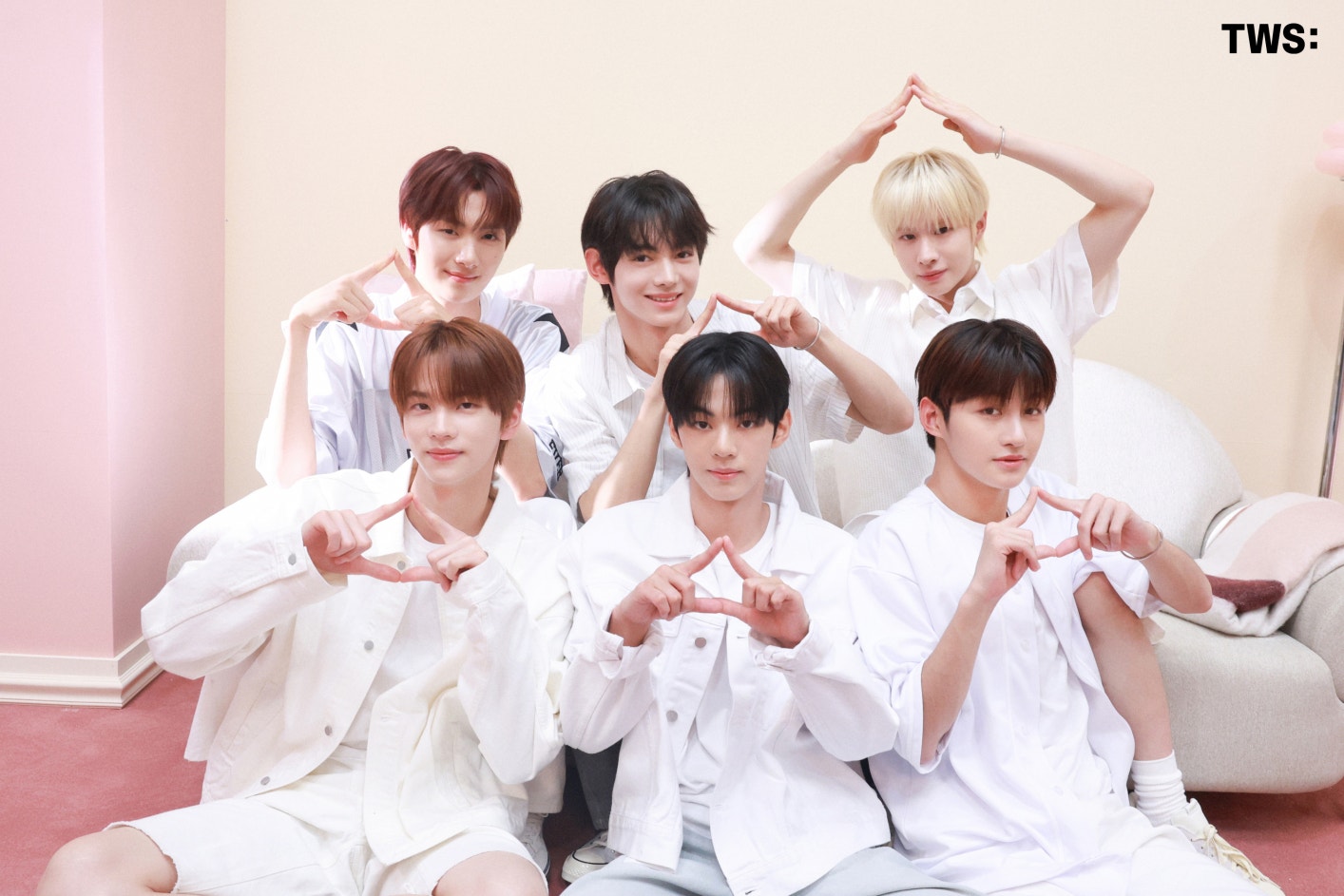 Weverse TWS Image - TWS (투어스) ‘3CE’ Ads Photo Sketch