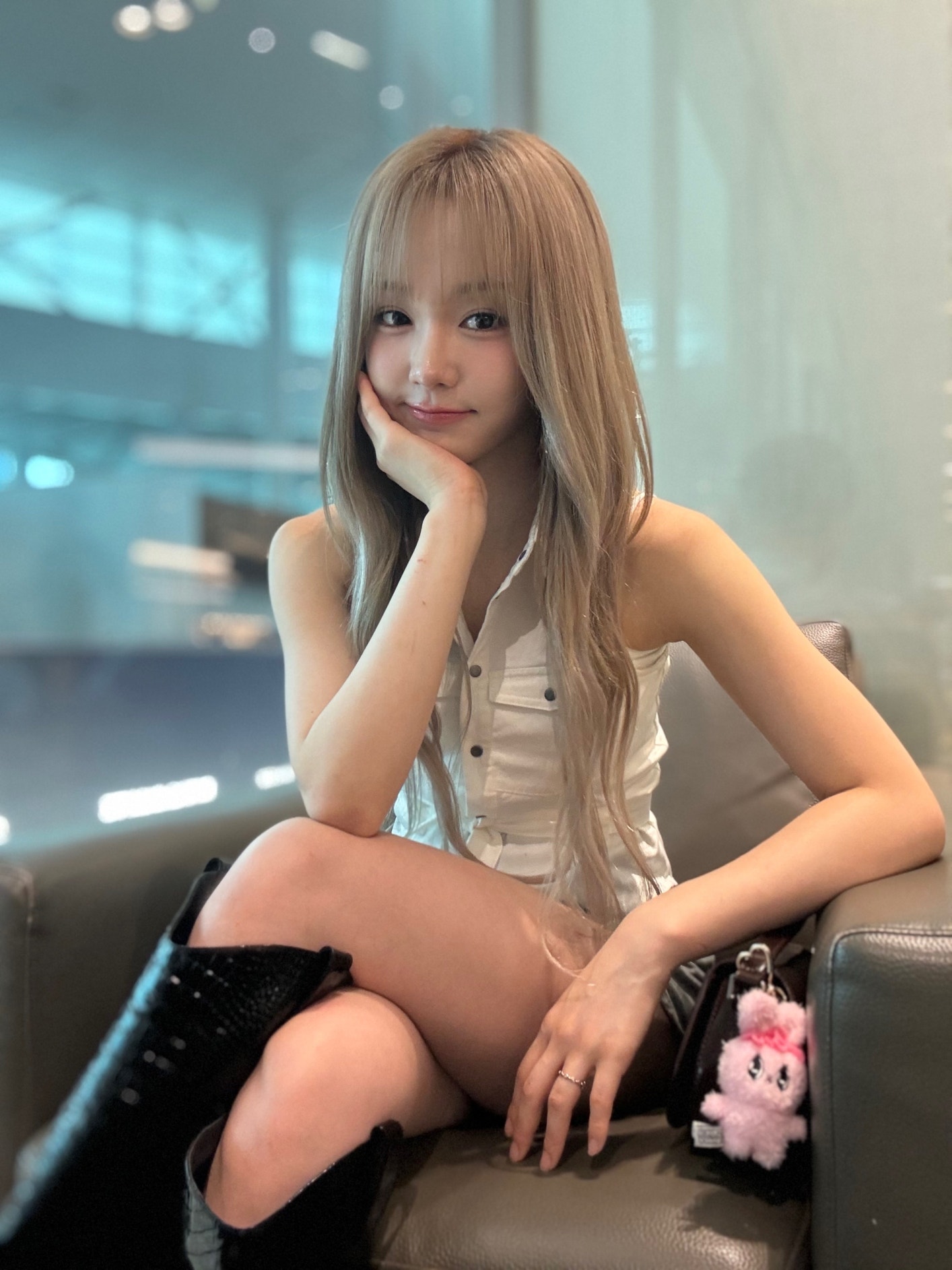Wooah Community Post 🍀🐰행토의 일기짱📚 제목 In Japan☁️ ️ 1 일본으로 떠나는 공항에서 와우도