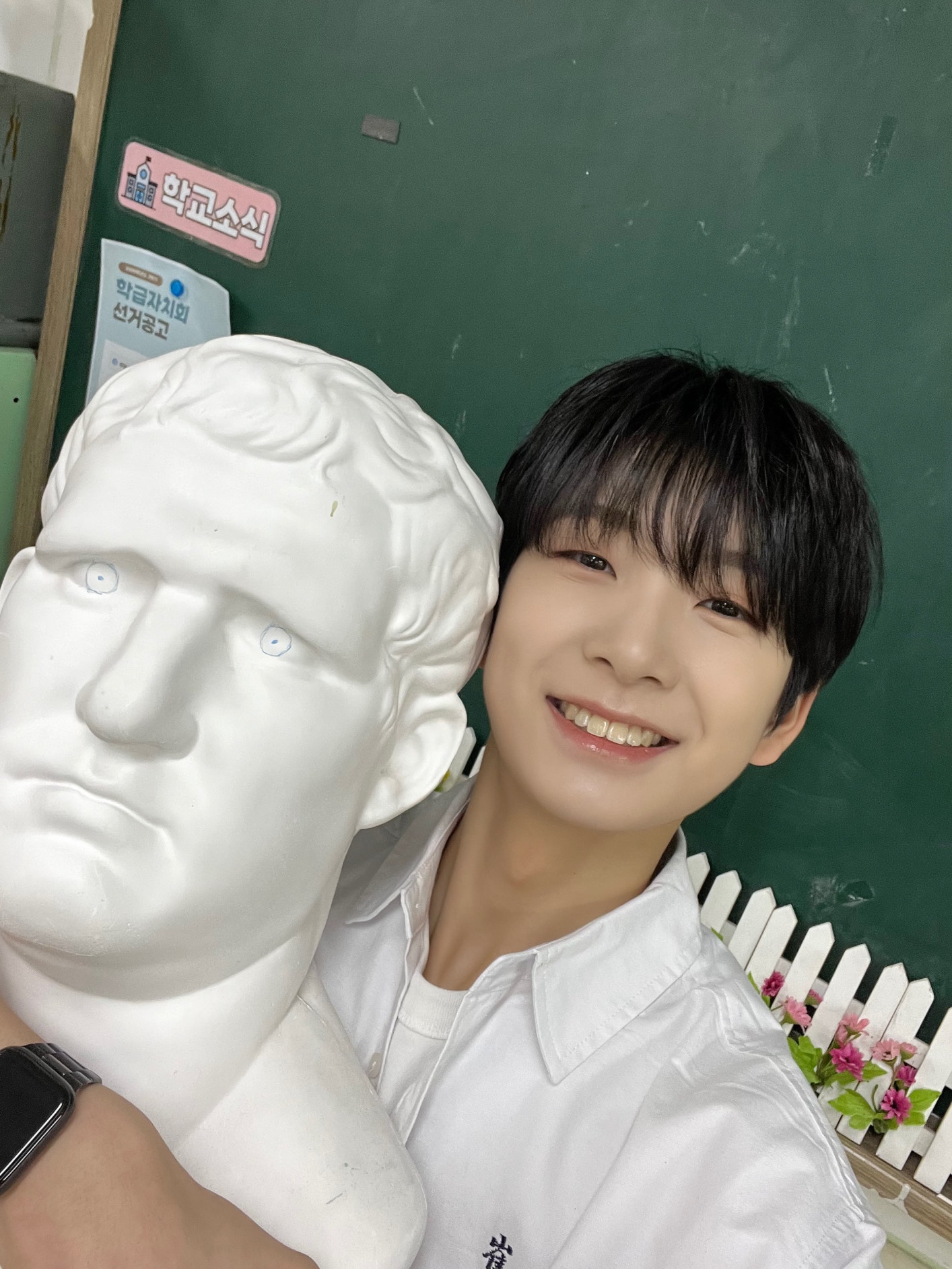 AMPERS&ONE社区帖子 - 女孩～我爱你! ️ - KYRELL