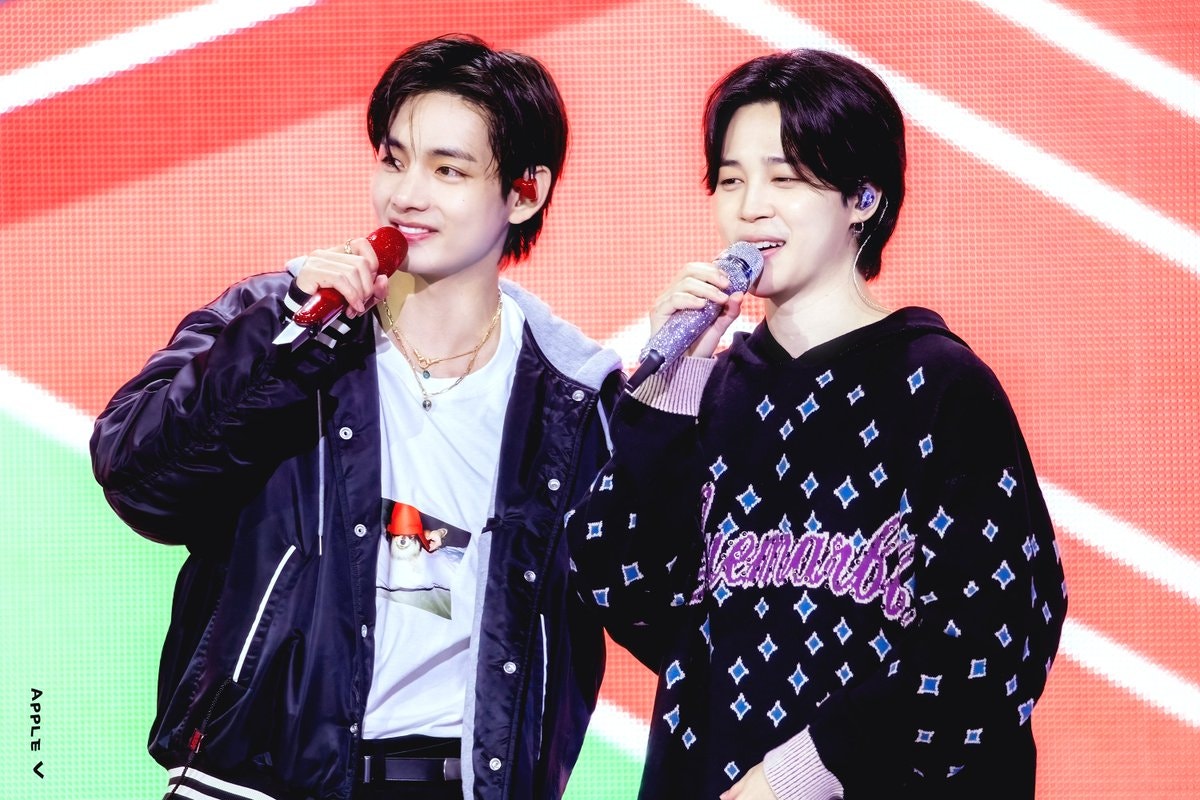 BTS Community Posts - Vmin a true friendship. Never separate them they ...