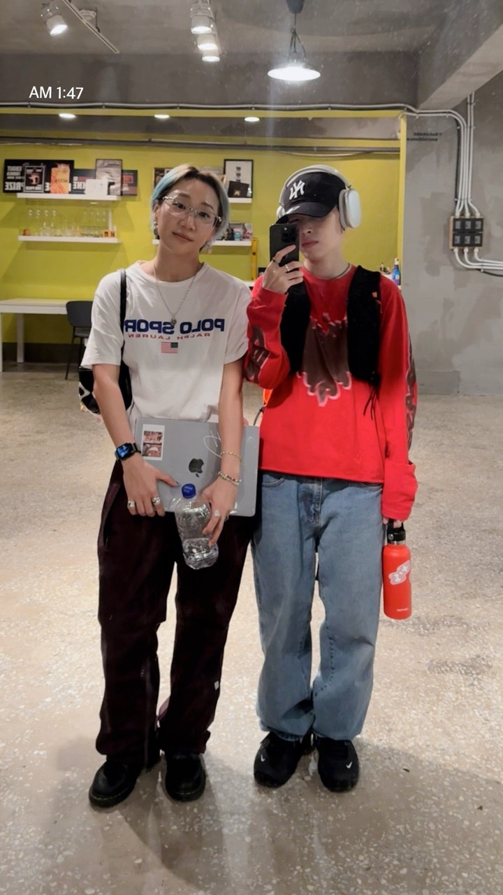 Wolf'Lo Community Moment - AM 1:47