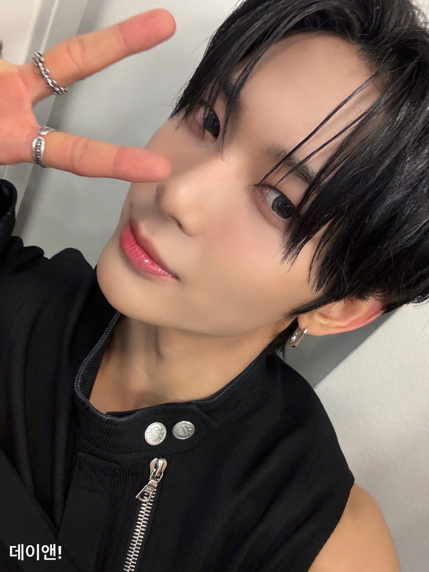 Post De La Comunidad Nowadays 여러분 드디어 어제 기다리던 Kcon 무대가 끝이 났습니다 🥰