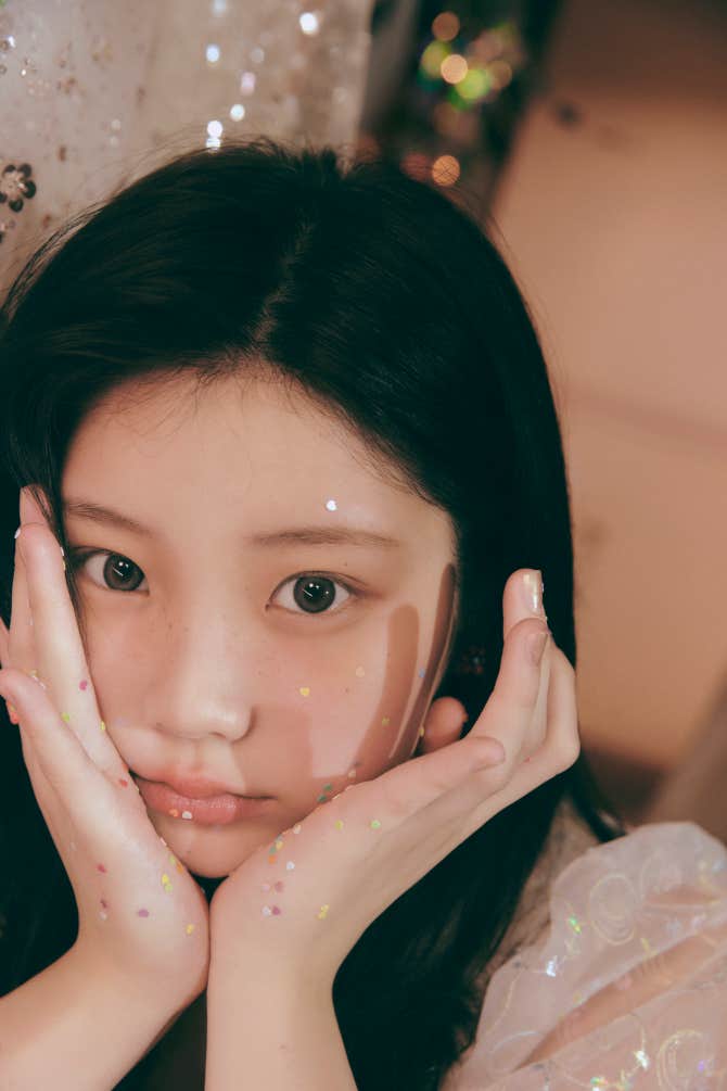 ILLIT Community Post - wonhee🫧 So cute...ㅠㅠㅠㅠ💗💗💗