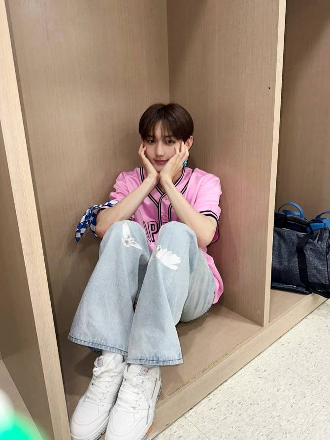 Atbo Community Posts 보트 보트~~ 벌써 2023년이 끝나고 새해가 밝았어요 우선 새해 복 많이