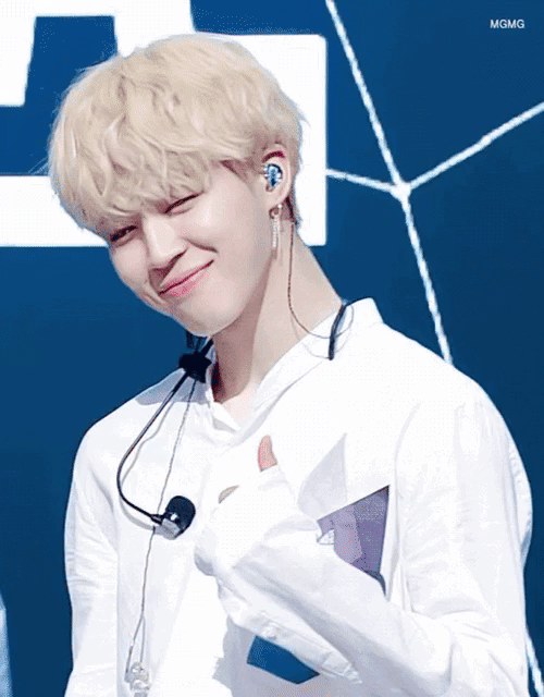Bts Community Posts 지민시 Jimin Time 민아 새해 첫 훈련도 시작됐을 테고 그곳에서 보내는 시간도