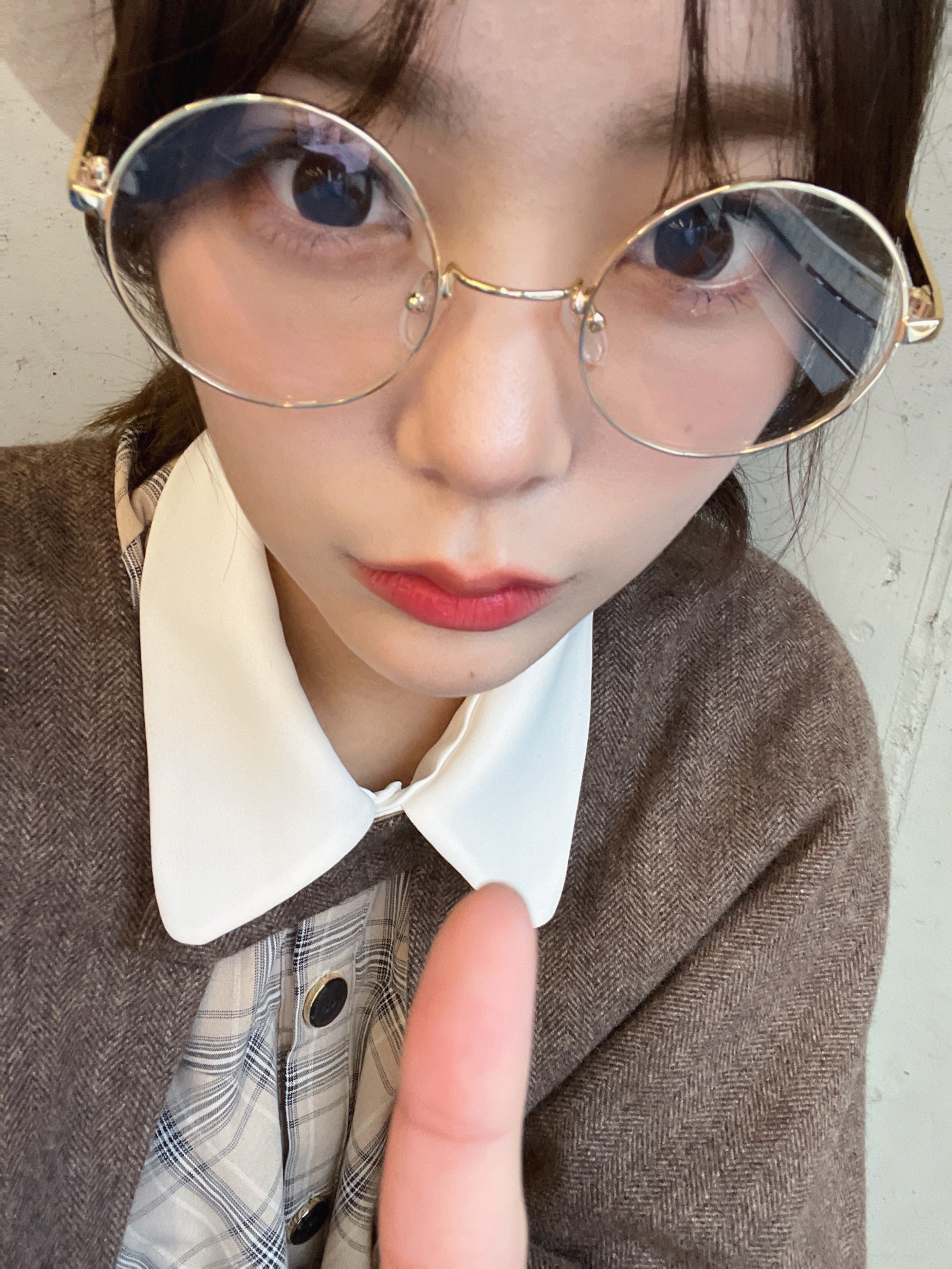Qwer 커뮤니티 포스트 여러분~~ 제가 기뻐하실 소식 하나를 들고 왔습니다😍 바로바로 이시연 고정 예능 시요이 키우기