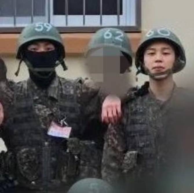Bts Community Post 굿모닝 아미 여러분 모두 잘 지내고 계시길 바라며 여러분들도 추운 계절에 따뜻하게 지내시길