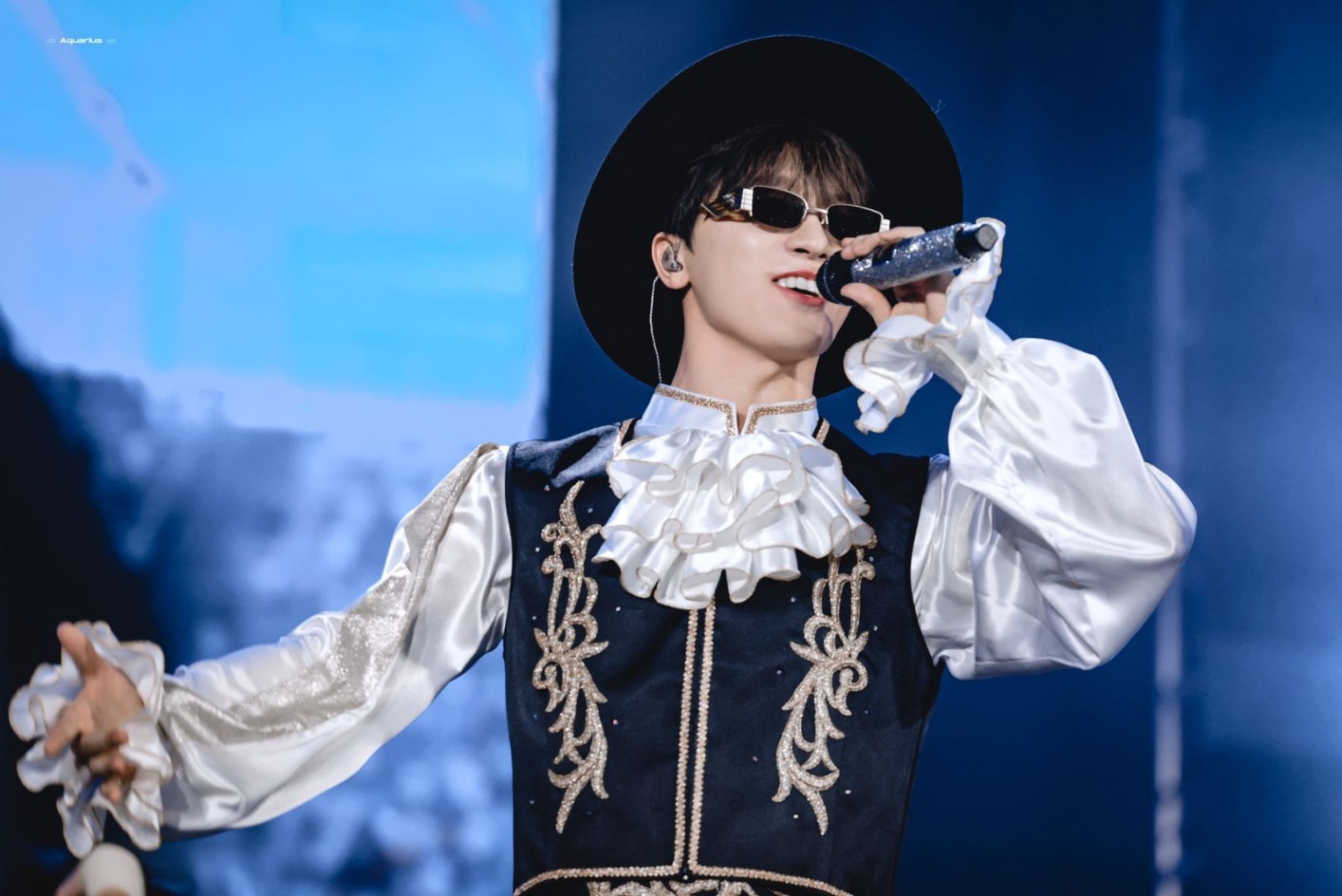 SEVENTEEN Community Post - Pi Cheolin debut stage at GDA 2024😭😭🫠🫠