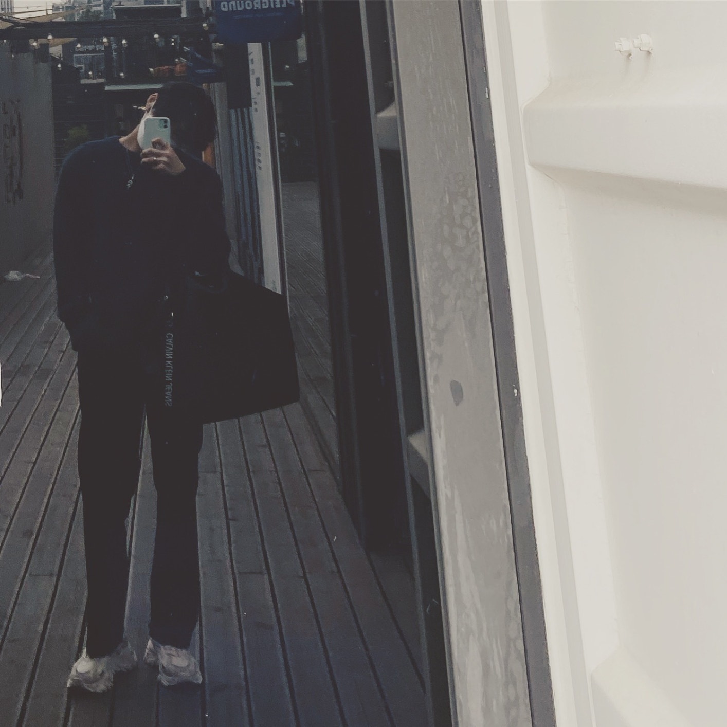 JUST B Community Post - 데뷔 전 20살🖤 - LIM JIMIN