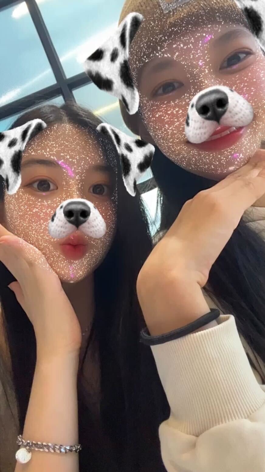 ILLIT Community Post - Wonhee's post😭