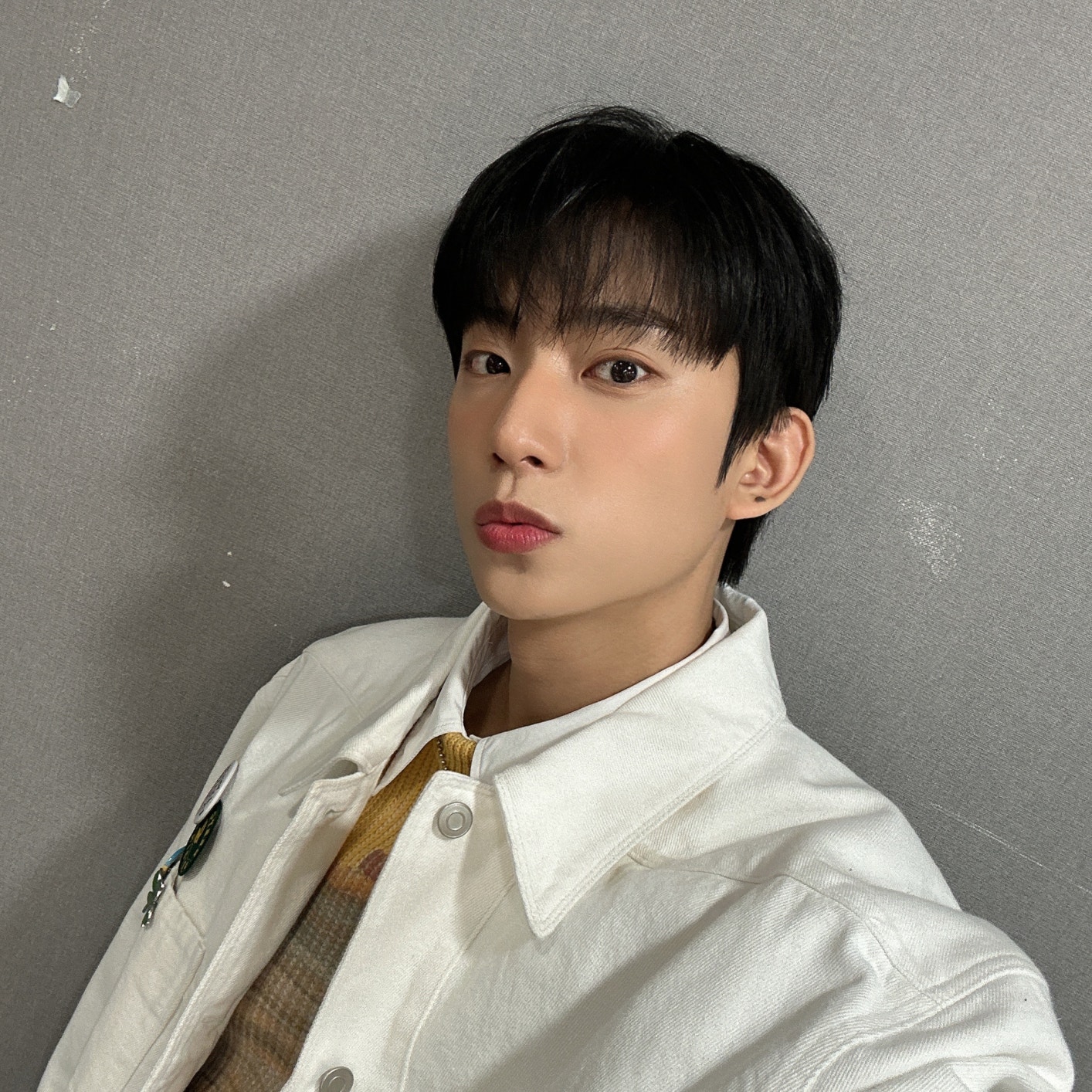 B1A4 Community Post - 엠카 무대 뿌셔뿌셔!! 🙌 - GONGCHAN
