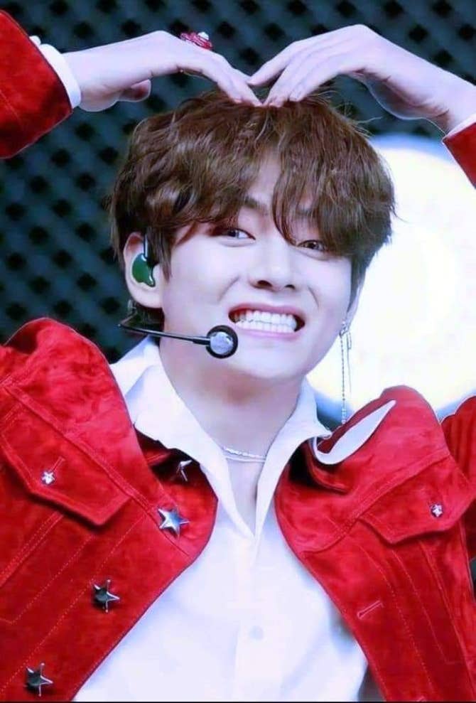BTS Community Post - Falar do Tae meu Deus, que ser humano maravilhoso ...