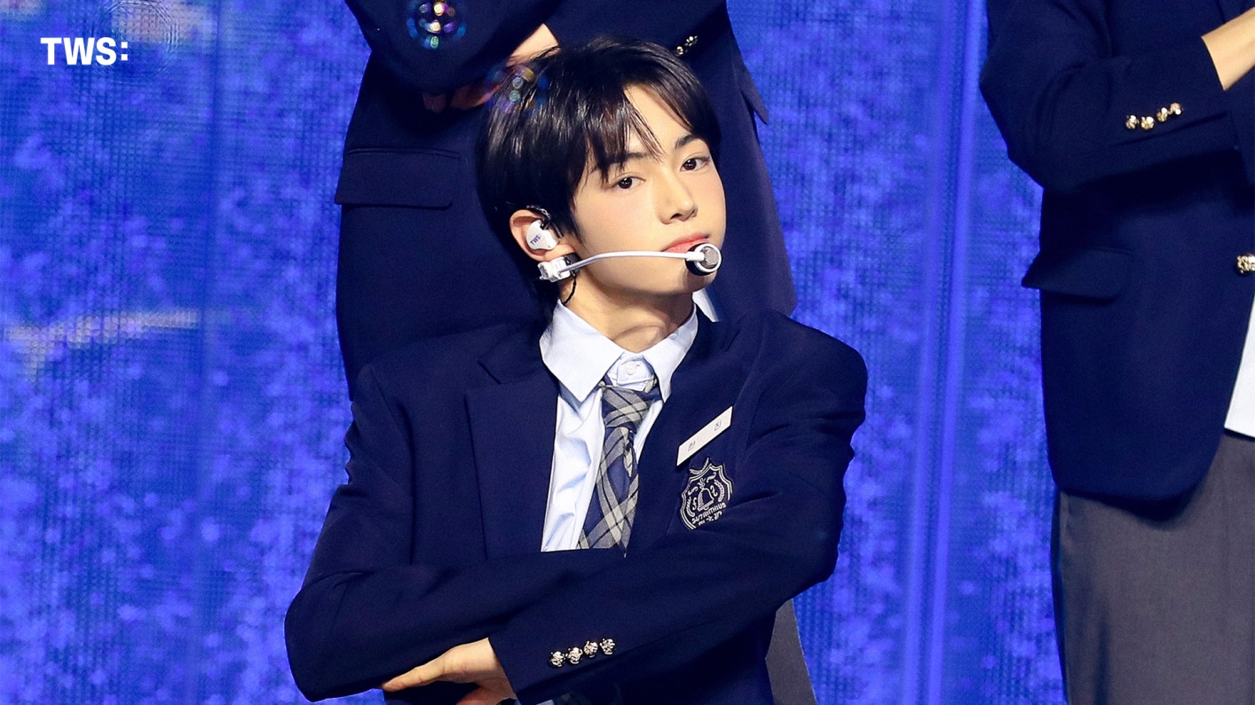 위버스 TWS Media - TWS (투어스) Debut Showcase 'Sparkling Blue' - 첫 만남은 계획대로 ...