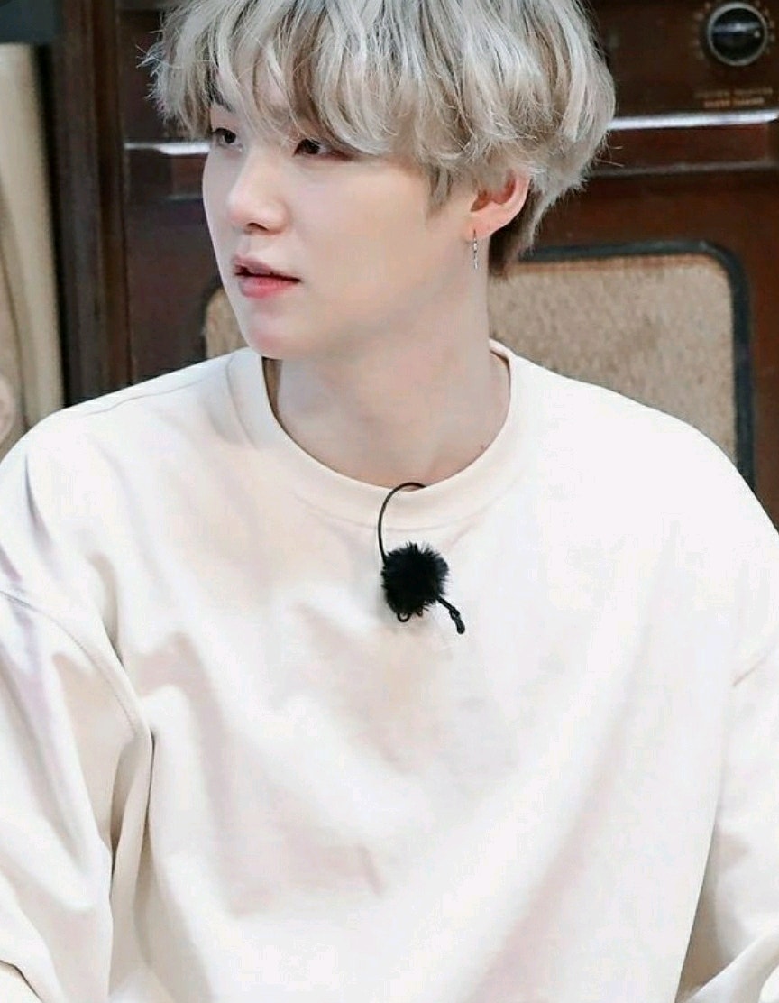 BTS 커뮤니티 포스트 - 𝗔𝗿𝗲 𝘆𝗼𝘂 𝗼𝗸𝗮𝘆?? 𝗜 𝗺𝗶𝘀𝘀 𝘆𝗼𝘂 𝘀𝗼 𝗺𝘂𝗰𝗵...🥺💜💜💜💜💜 Please Take care yourselfe We army's ...