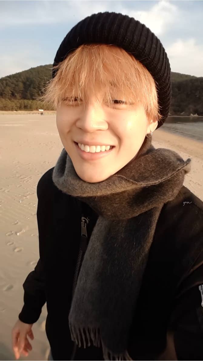 Bts Community Post 지민씨 설 연휴 소중한 분들과 행복하게 보내세요♡ 지민씨가 건강하고 무사하 지낼 수 있기를