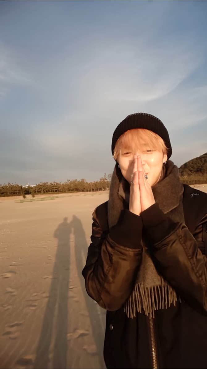 Bts Community Posts 고마워요 지민씨🥲💜 다치지 말고 건강하고 좋은일만 가득한 한해가 되길 바랍니다 매일