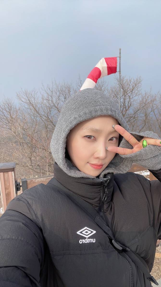 Minzy Community Posts 설날연휴 사촌동생들과 함께 칠갑산 등산 완료😆 확실히 시골은 공기가 너무 좋더라구요