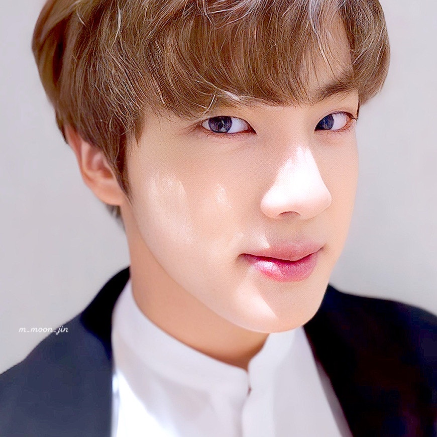 Bts Community Posts 💋🐹석진시🐹🍓 사랑하는 석진 병장님♡ᵕ̈ 주말은 조금 느긋하게 보내셨나요 만두가