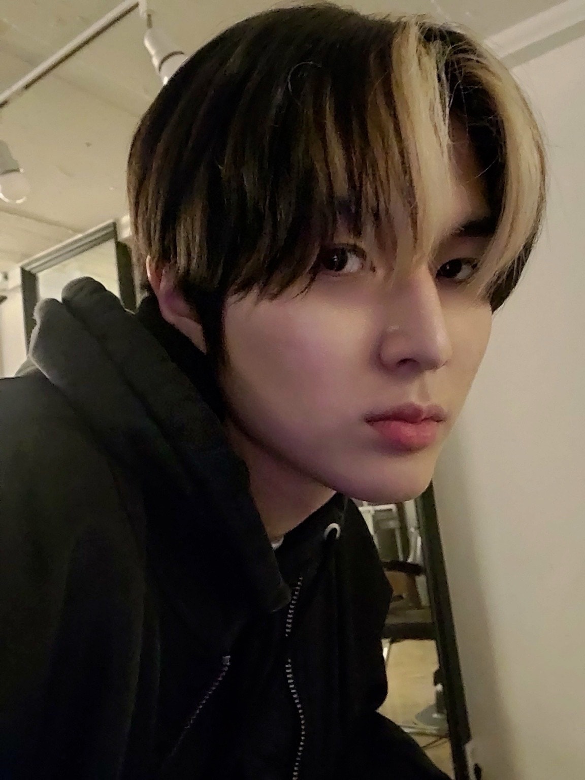 WHIB Community Post - 👋 - UGEON