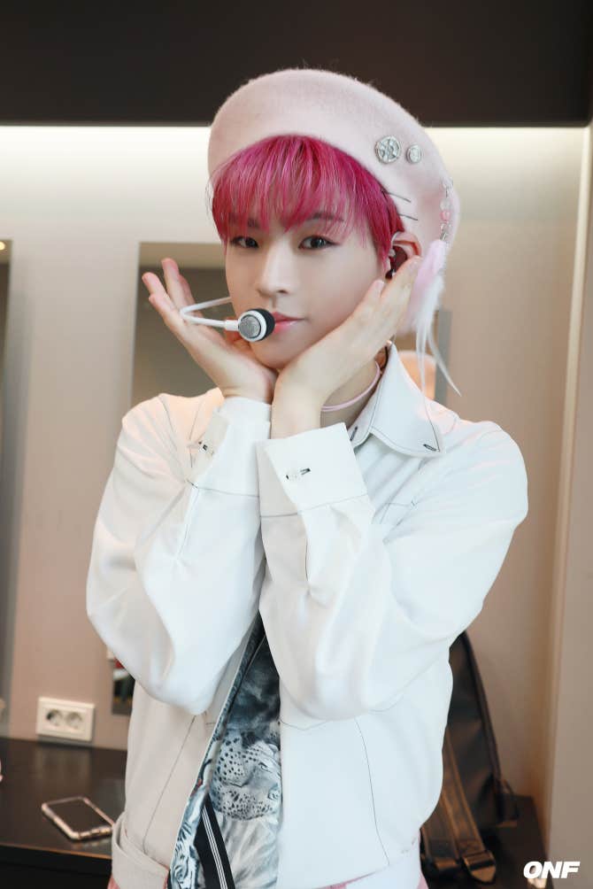 Onf Community Post 퓨즈님에 따라서 어떤 멘버의 머리를 좋아해요 내방 공개 ️🧡💜🖤💚💙 퓨즈님의 투고가