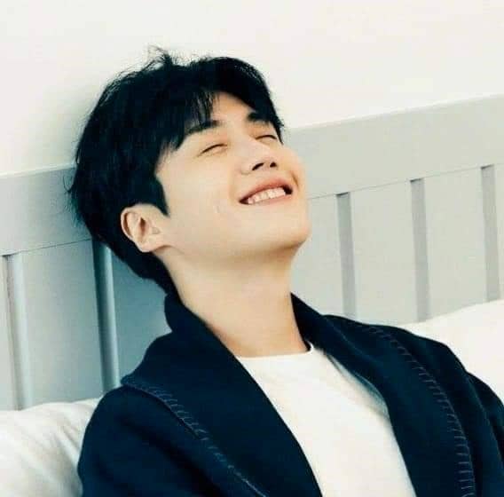 KIM SEON HO Community Post - Good morning! Actor, I hope your work goes ...