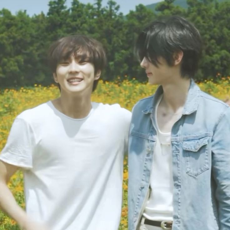 Weverse zone Community Post - ༶•┈┈┈┈┈┈┈┈┈୨🌼୧┈┈┈┈┈┈┈┈•༶ ≡;- ꒰ °𝙵𝚘𝚛 𝙴𝚕𝚕𝚒𝚎