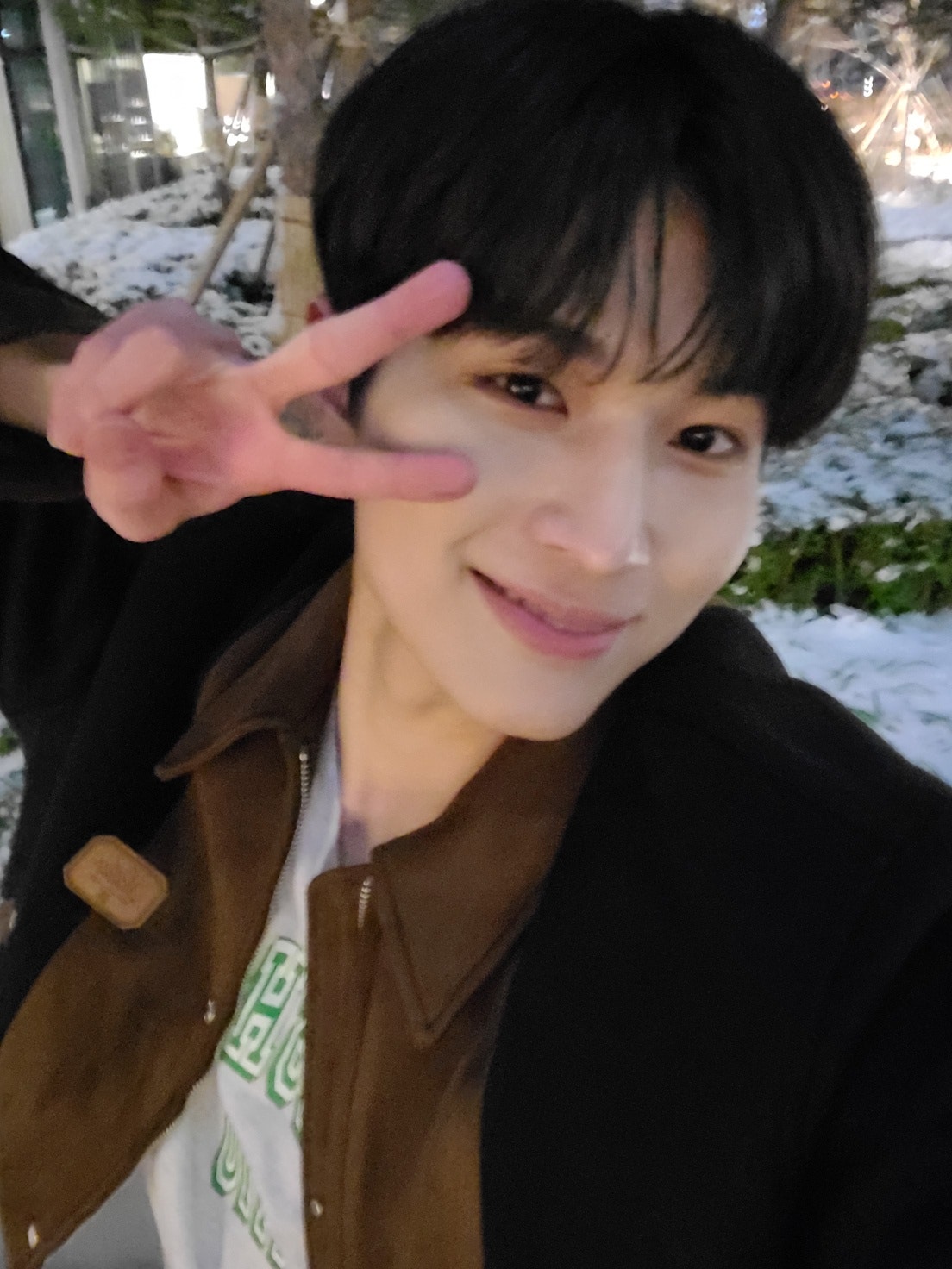 WHIB Community Post - 손 시려ㅋㅋㅋㅋㅋ - UGEON