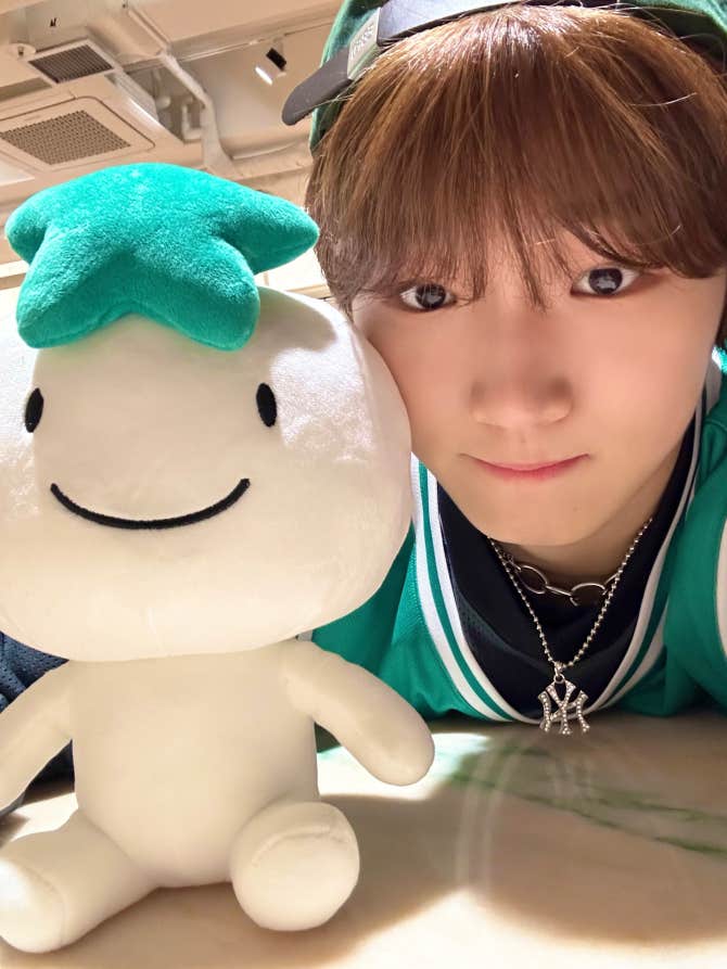Lun8 Community Post ํ์๐ค ๋ฎ์ ๊ฒ ๊ฐ๊ธฐ๋ ํ๊ณ ์ ๋ฎ์์ง